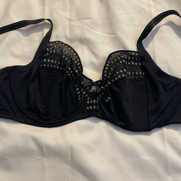 Wacoal | Intimates & Sleepwear | Wacoal 3g Lace Detail Bra | Poshmark